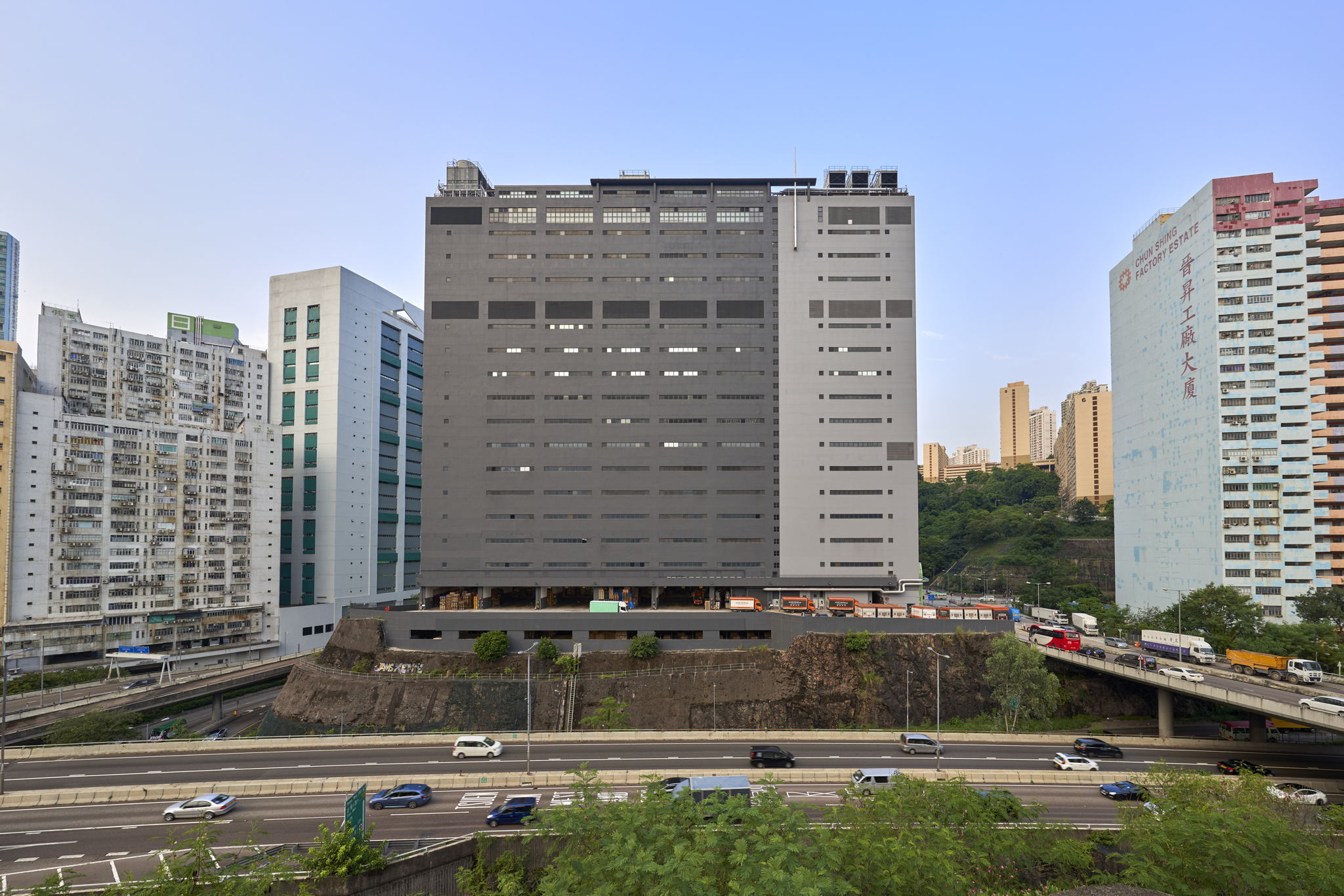 MEGA Gateway (Tsuen Wan) | SUNeVision iAdvantage