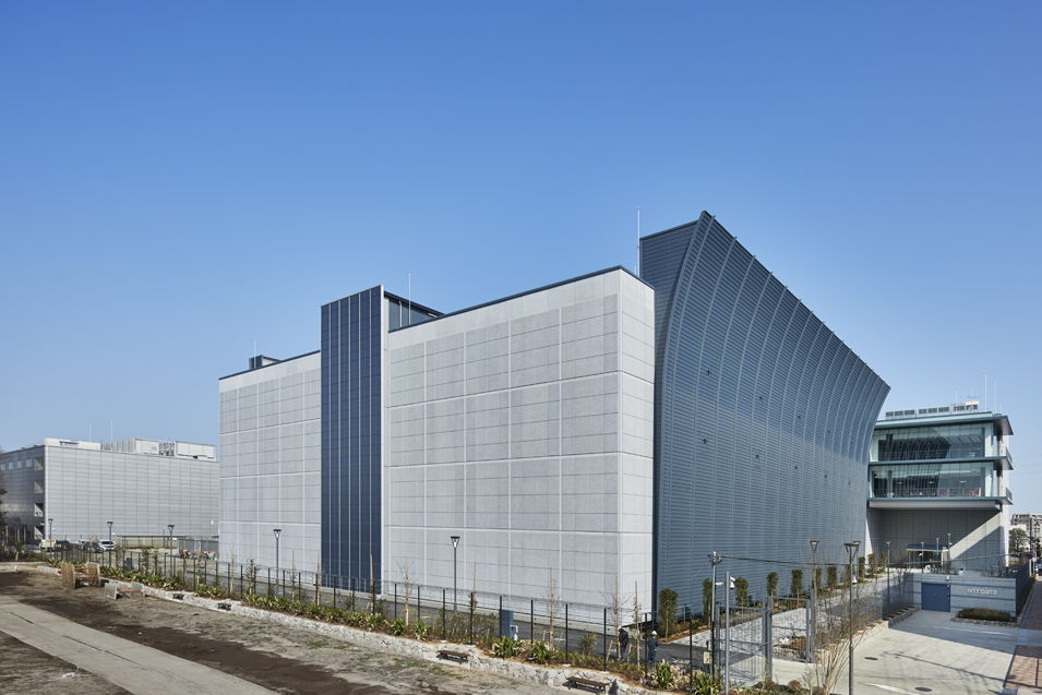 Tokyo Mitaka EAST | NTT Global Data Centers