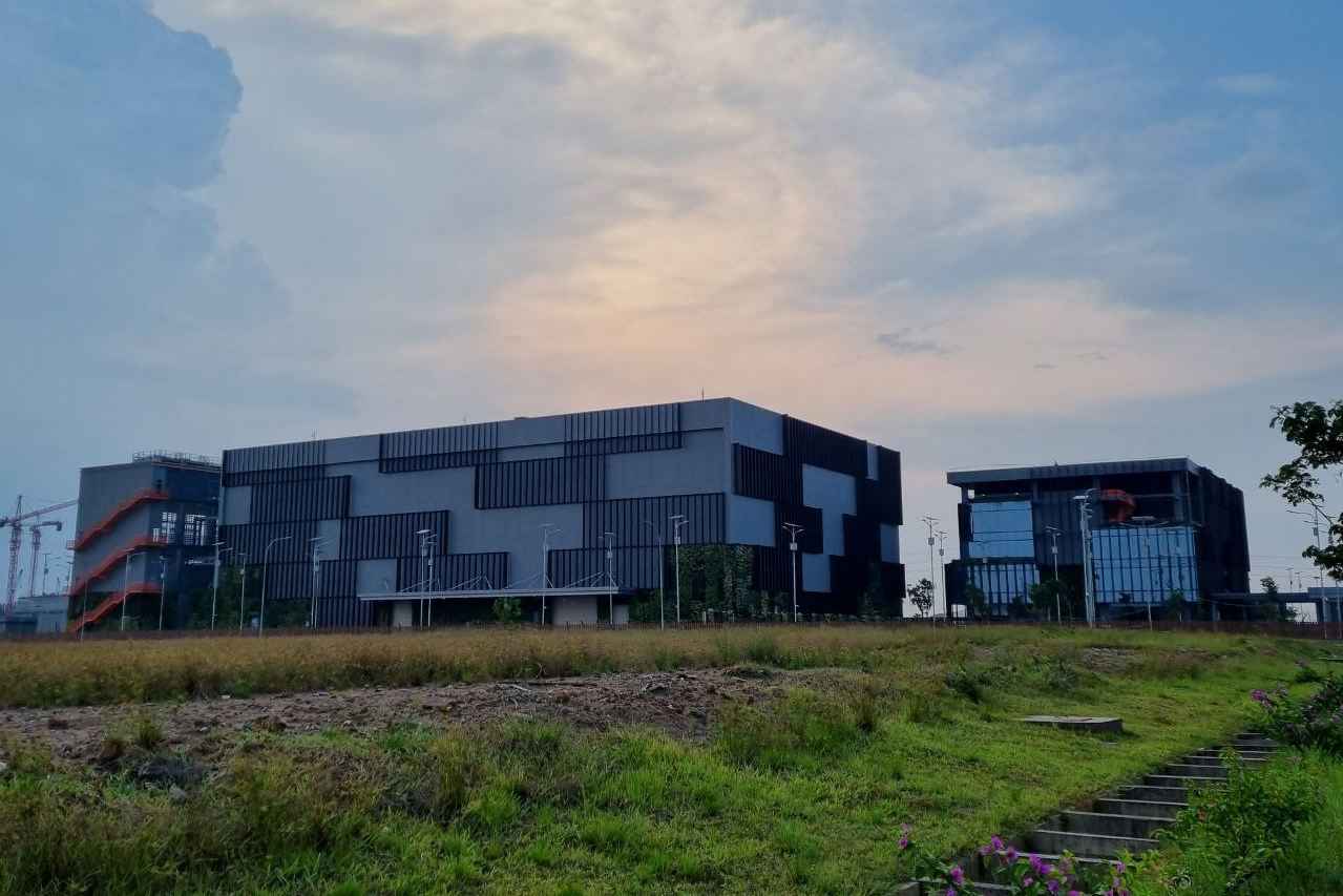 Greenland International Industrial Center (GIIC) | Amazon Web Services